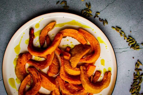 Roasted Kabocha Squash with Cardamom-Infused Oil | Braised & Deglazed