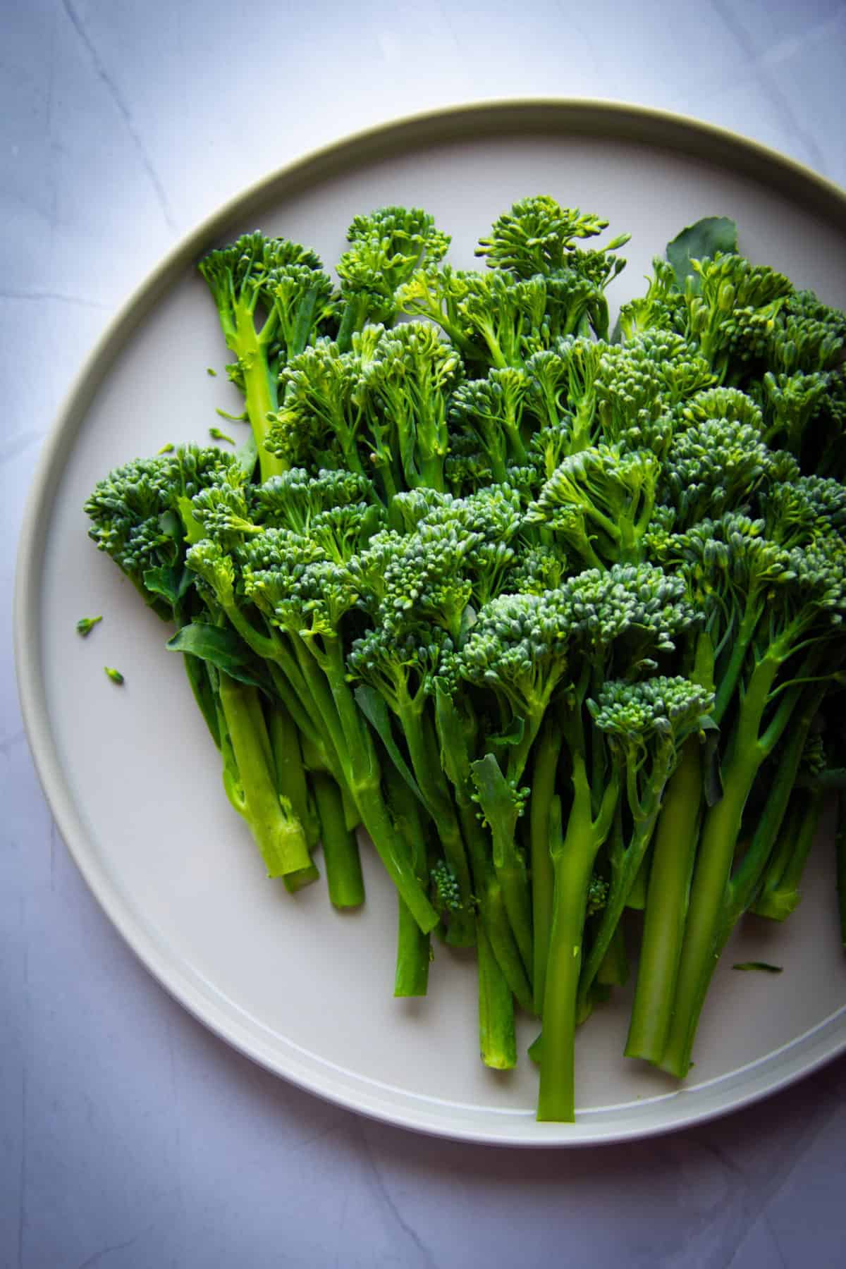 Sautéed Broccolette with Garlic, Lemon and Aleppo Chili (So Easy!)