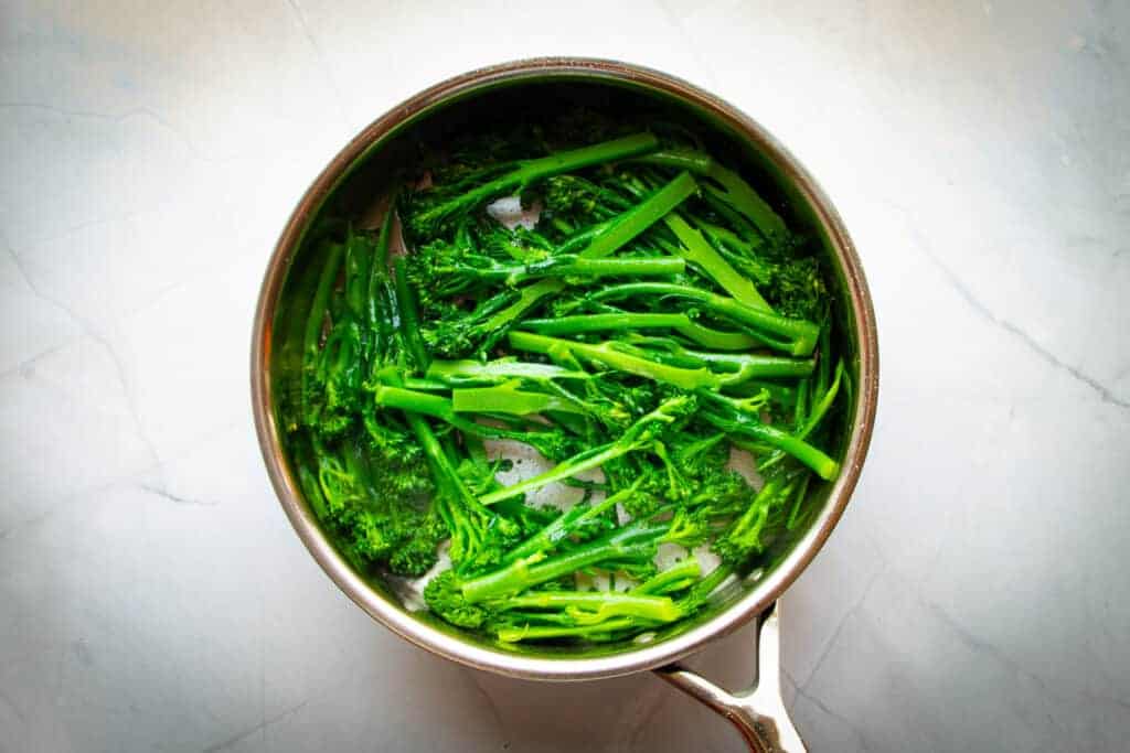 Sautéed Broccolette with Garlic, Lemon and Aleppo Chili (So Easy!)